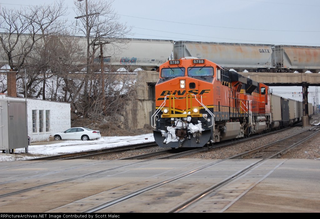 BNSF 5788 & 9341